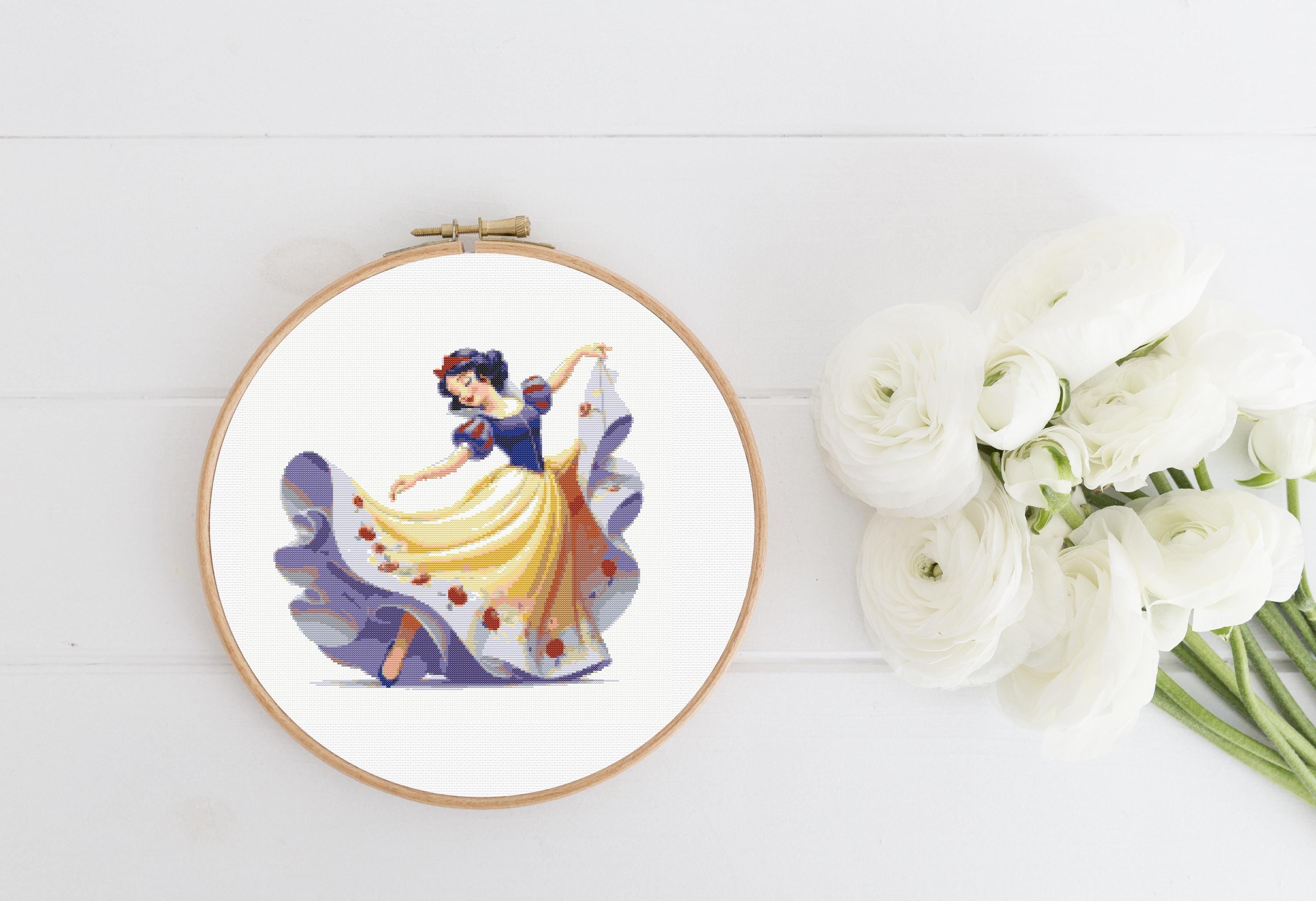 Snow White Cross Stitch Pattern Princesses Embroidery Designs Counted ...