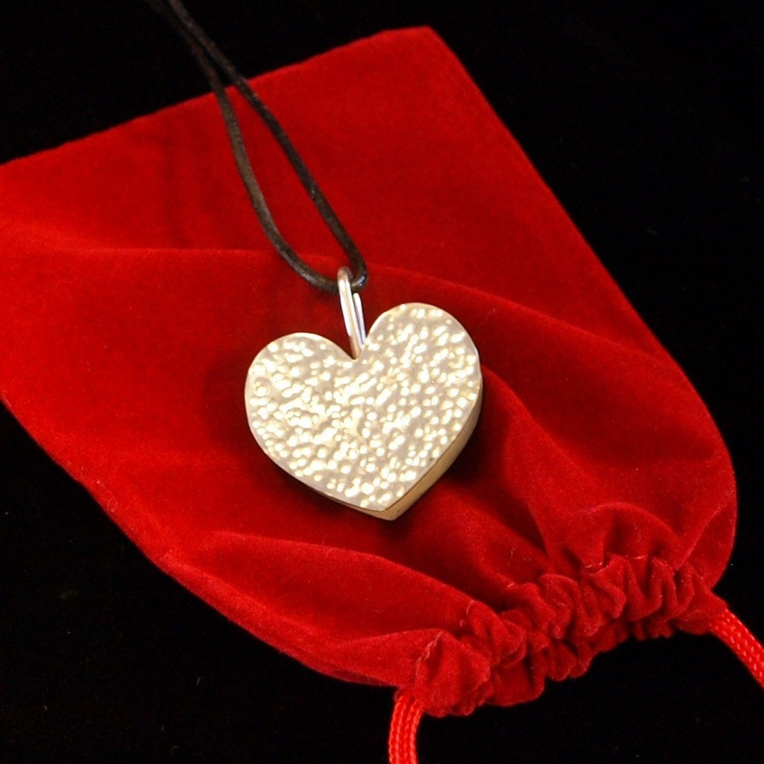 HEART Amulet CORAZON - Etsy