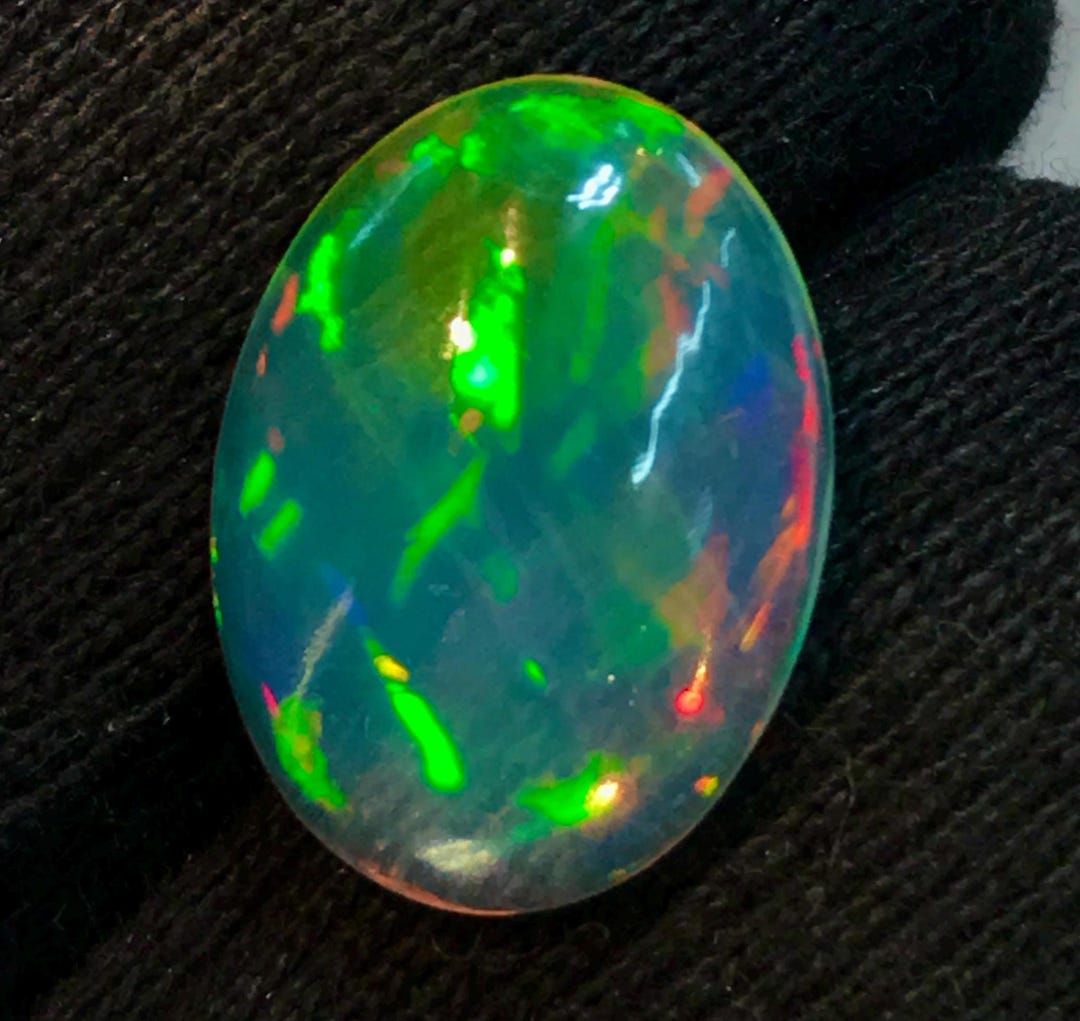 Opal Welo Ethiopian- Amazing Green Blue - Red Mix Fire - AAAAAAAAA ...