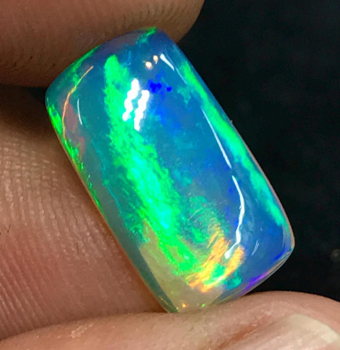 Opal Welo Ethiopian- Amazing Galaxy Mix Red Green Blue Fire - AAAAAAAAA ...