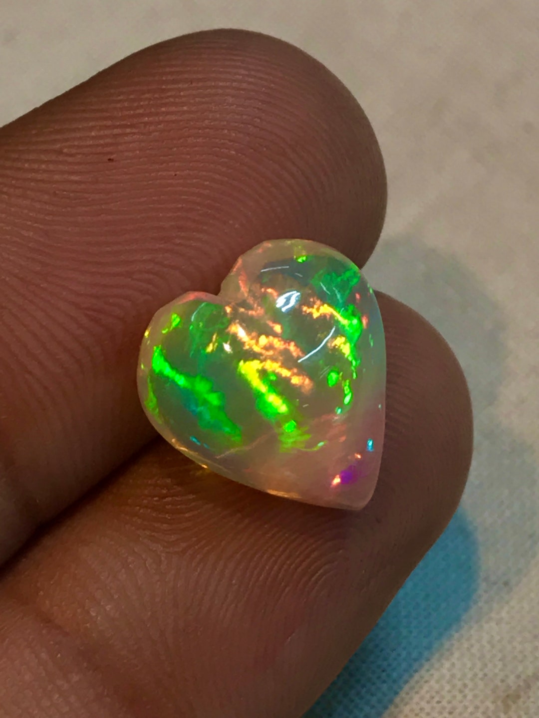 Opal Welo Ethiopian- Amazing Green Red Mix Fire -AAA - High Quality ...