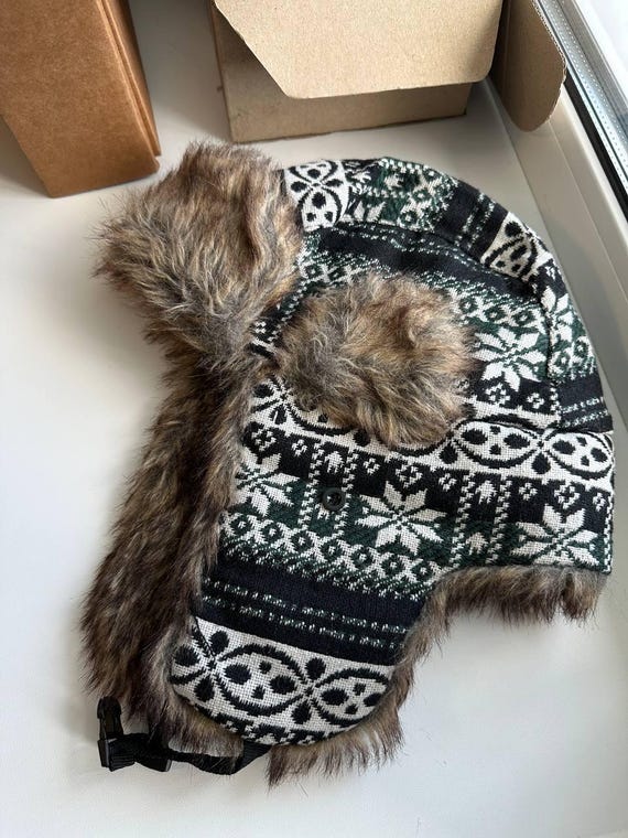 Vintage Ushanka Hat – Classic Cold-Weather Style - Gem