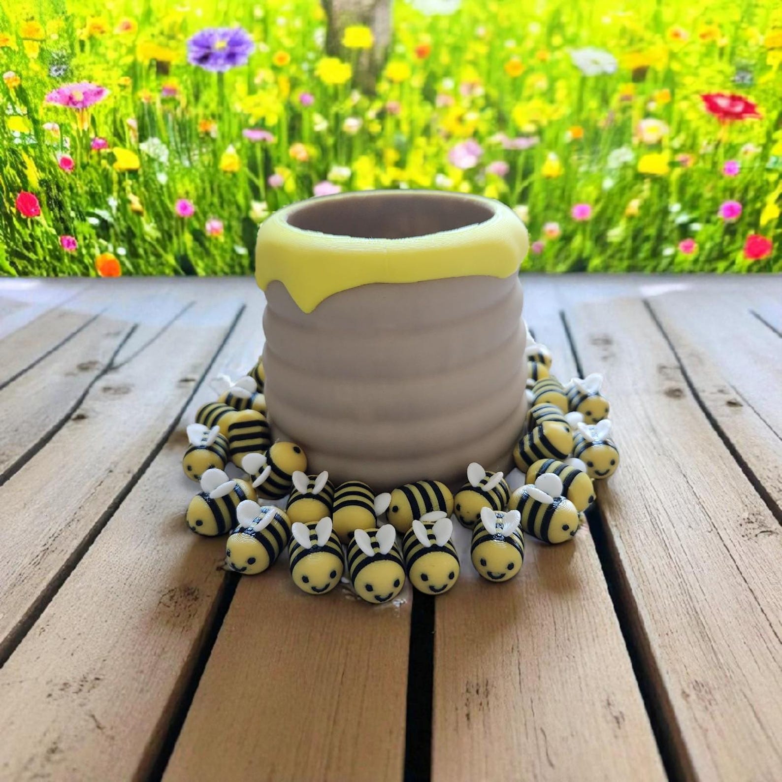 3D Printed Beehive With Mini Bees: Honey Pot Desk Decor - Etsy