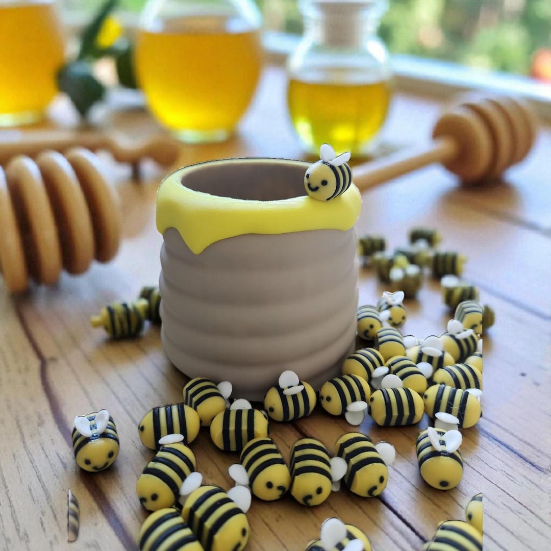 3D Printed Beehive With Mini Bees: Honey Pot Desk Decor - Etsy