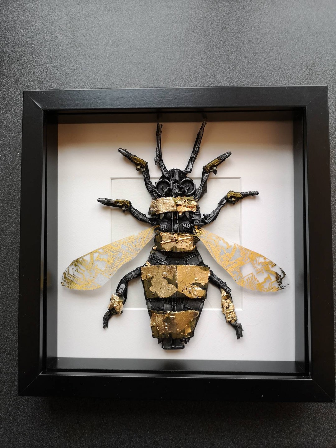 Techno Bee. Sculpture in Frame. - Etsy