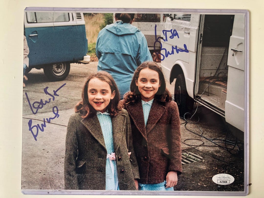 RARE the Shining BTS Lisa & Louise Burns Signed 8x10 Photo Certified - Etsy