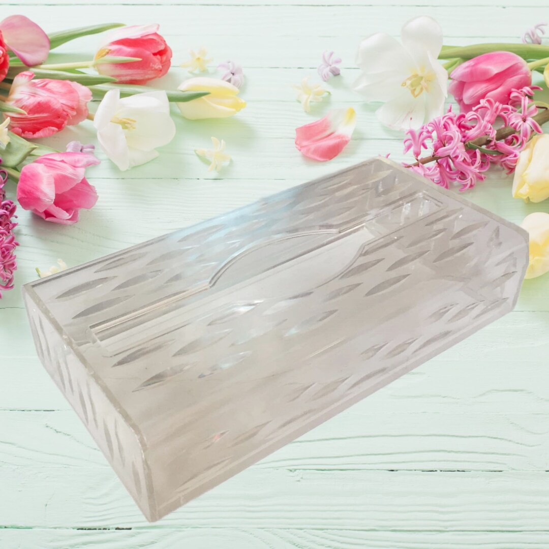Vintage Glam Madman Clear Plastic Acrylic Lucite Tissue Box Cover ...
