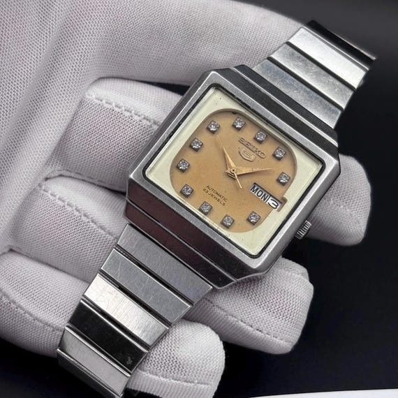 Vintage Seiko 5 TV shape Automatic Made in Japan men’… - Gem