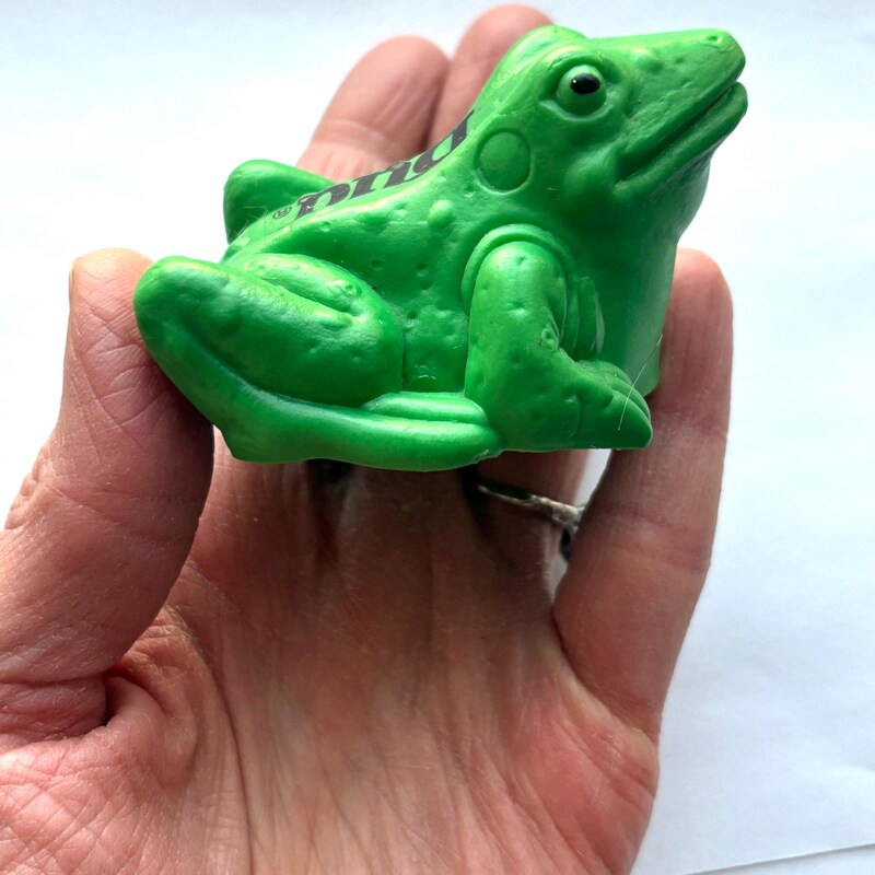 Budweiser Frogs - Etsy