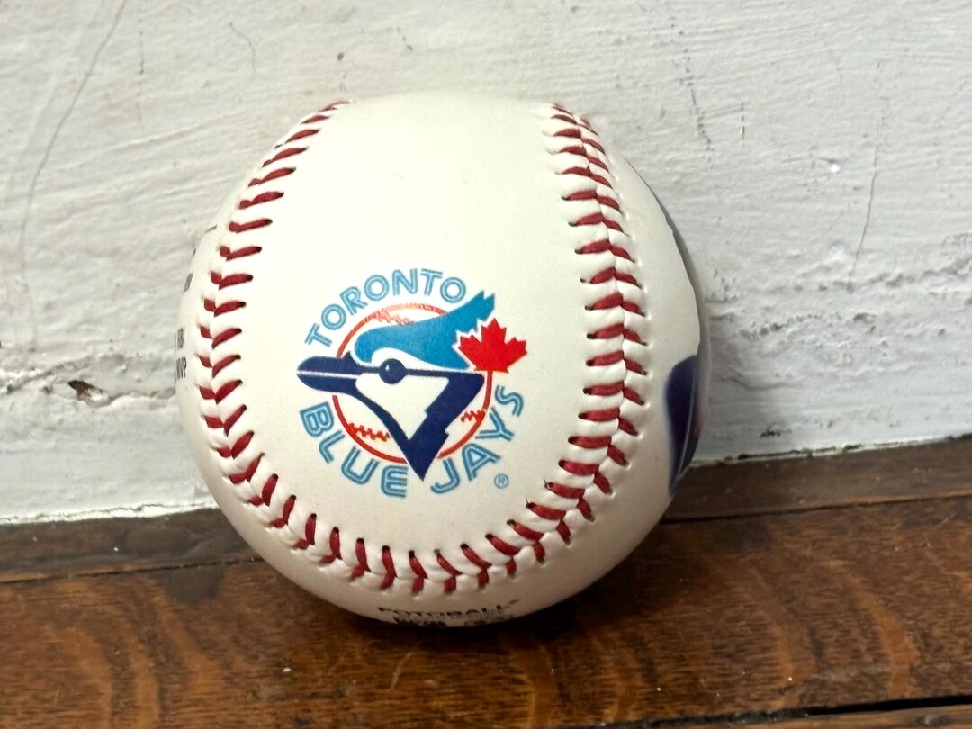 Awesome Vintage 1990s Minnesota Blue Jays Baseball - Etsy