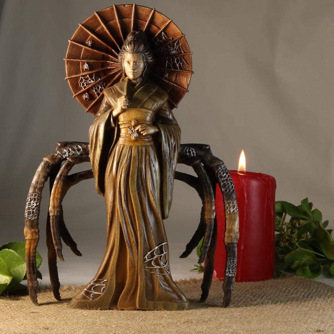 Jorogumo Wood Carving: Japanese Spider Woman Yokai Statue - Etsy
