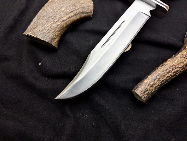 Scream Ghostface Knife Replica: Bloody Buck 120 Stainless Steel Hunting ...