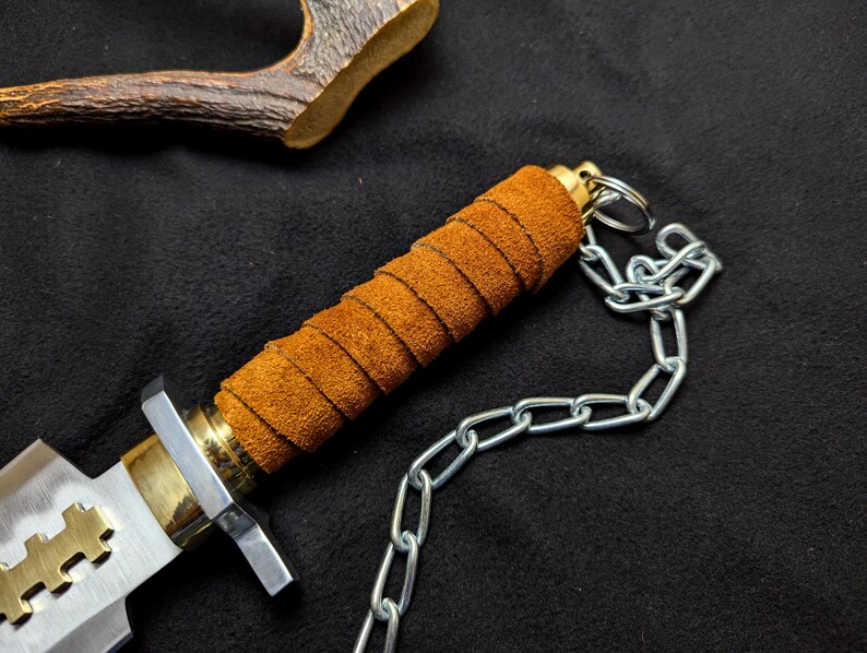 Toji Fushiguro's Inverted Spear of Heaven Replica: Jujutsu Kaisen ...