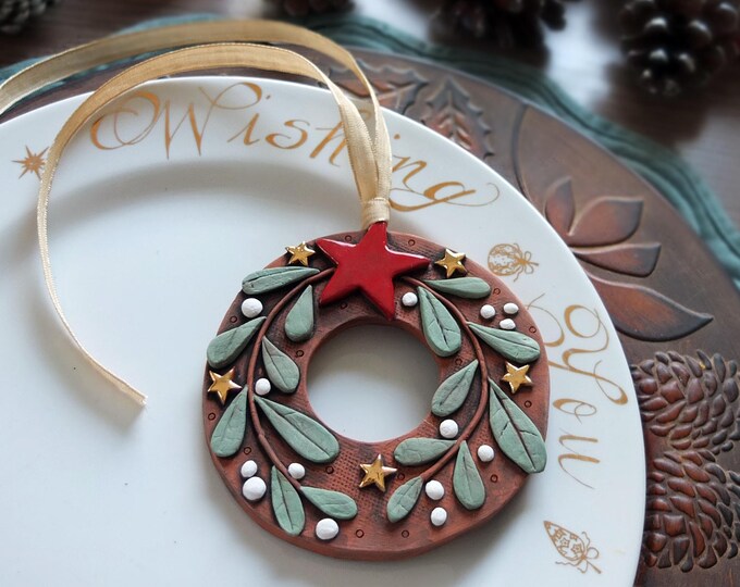 Mistletoe Christmas Wreath, Ceramic Christmas Wreath, Bespoke Wreath ...