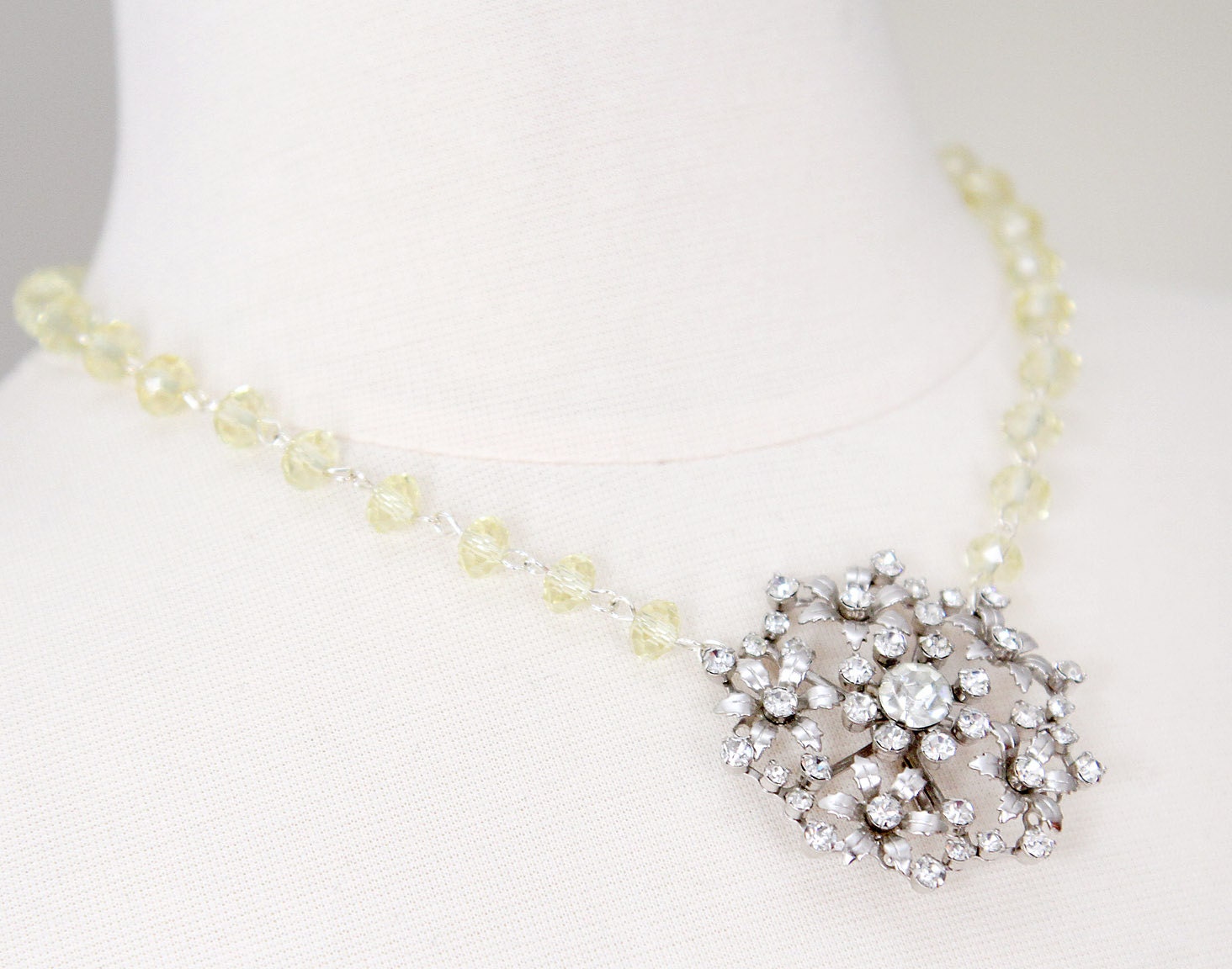 Jonquil Tranquil. Vintage 1920s Art Deco Rhinestone Necklace. - Etsy