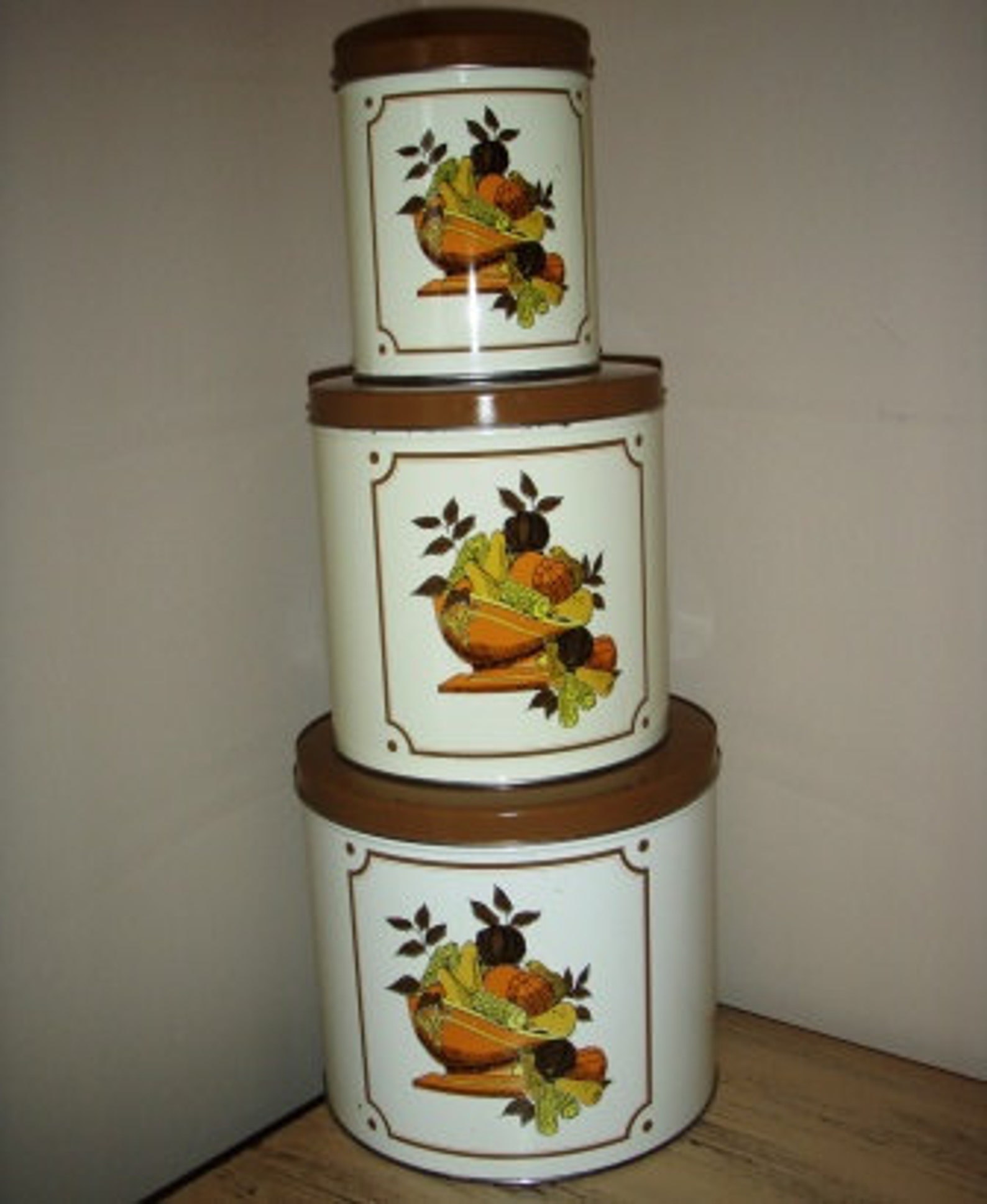 Vintage Tinware ... Set of THREE Golden HARVEST CANISTER Set - Etsy