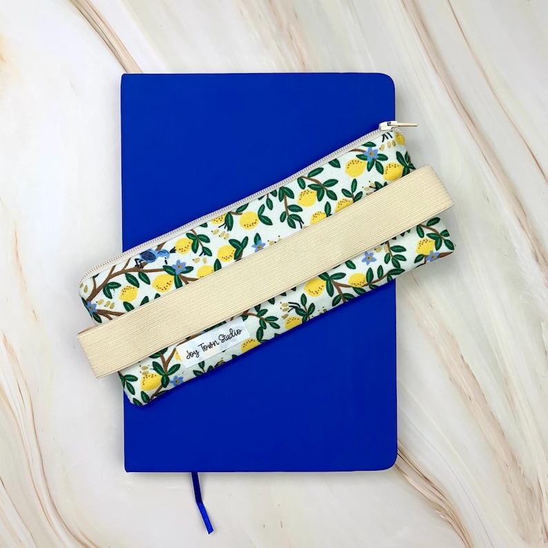 Attachable Pen and Glasses Case With Elastic Band, Book Band Pen Keeper ...
