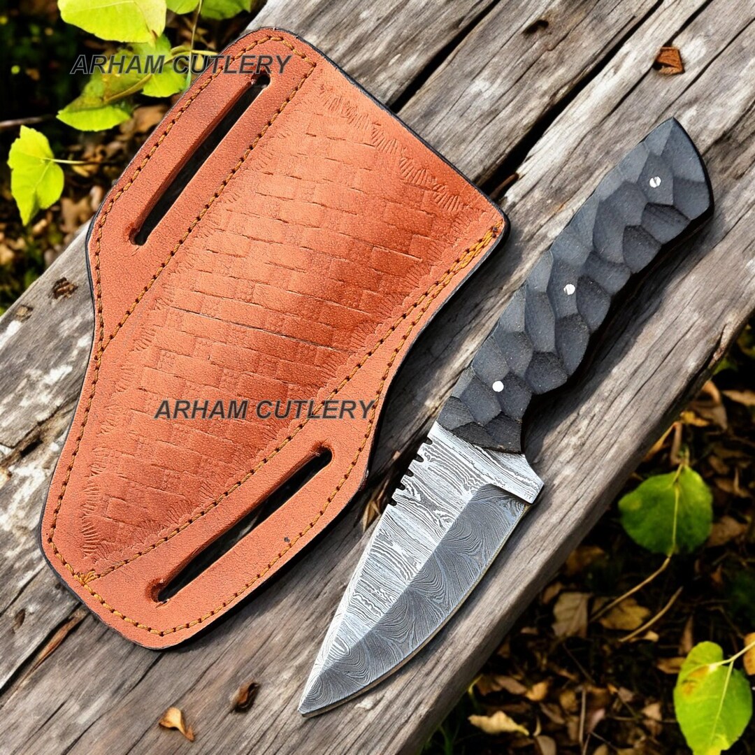 Handmade Damascus Steel 7 Inch Skinning Knife With Pan Cake Leather ...