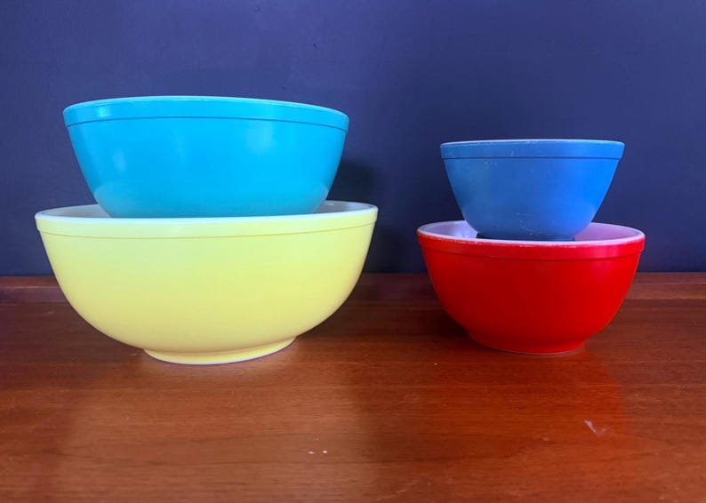 Set of 4 Vintage Pyrex Primary Colors Nesting Bowls #401/402/403/404 - Etsy