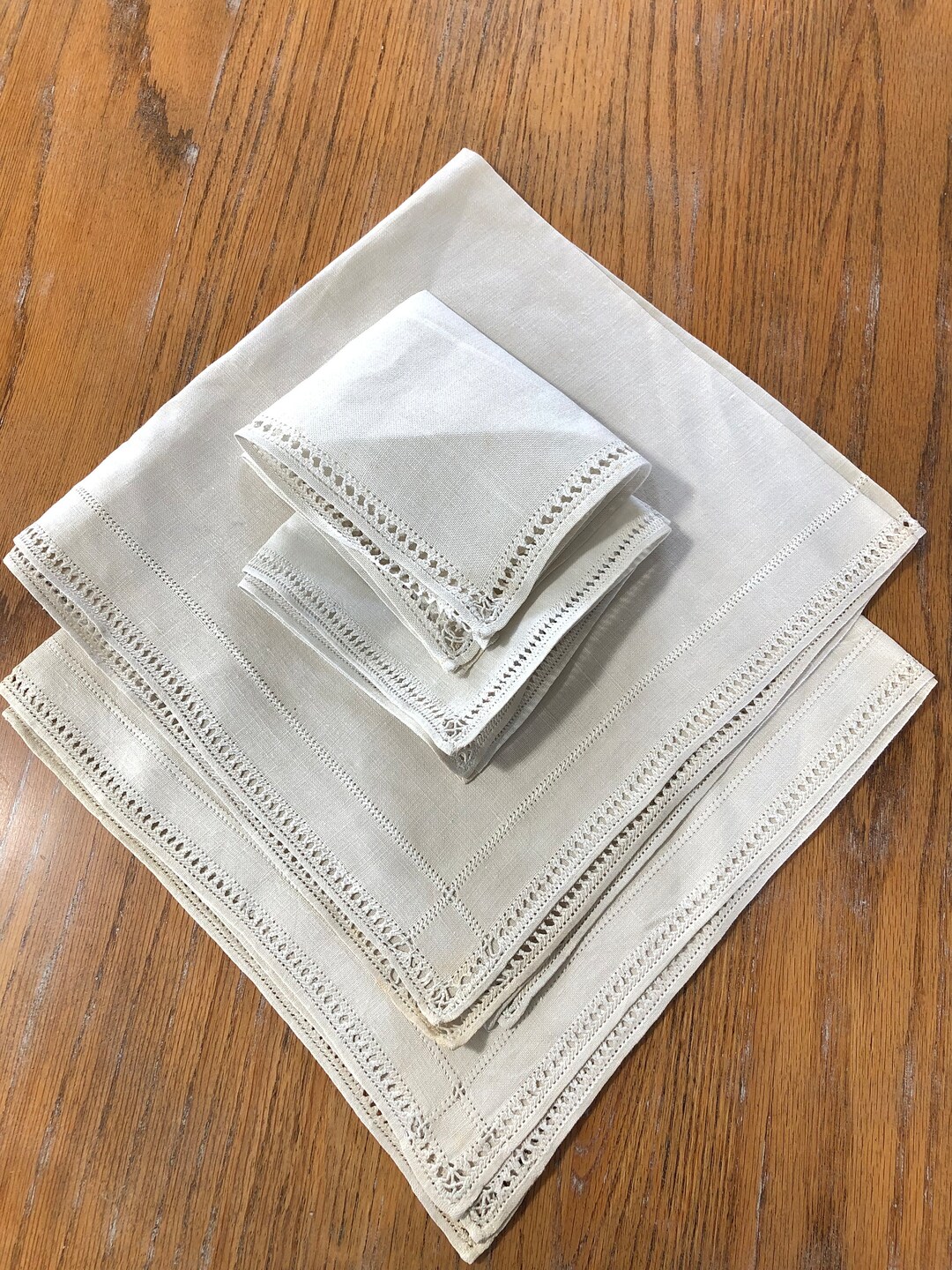 Vintage Linen Napkins, 4 Ivory Napkins, Embroidered and Drawn Work ...