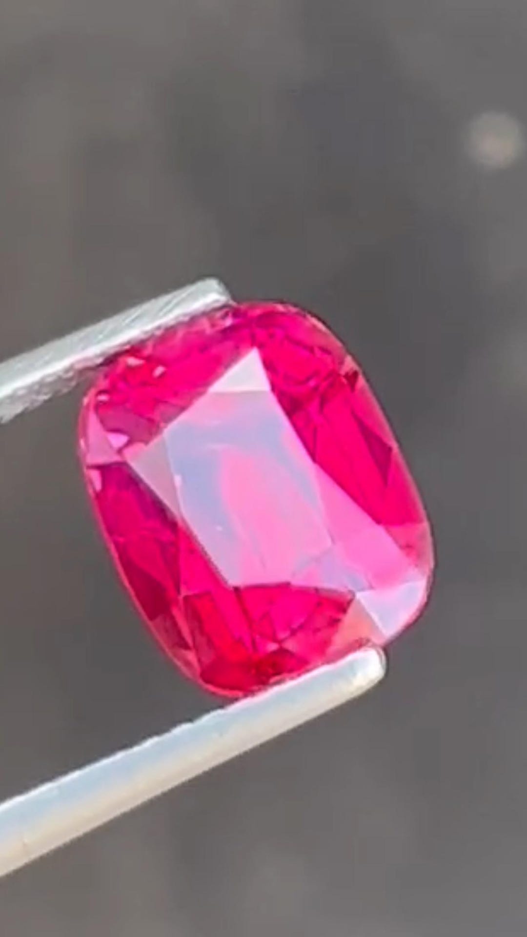 Natural Red Spinel From Tanzania Exceptional Quality Top Lustre 4.12 ...
