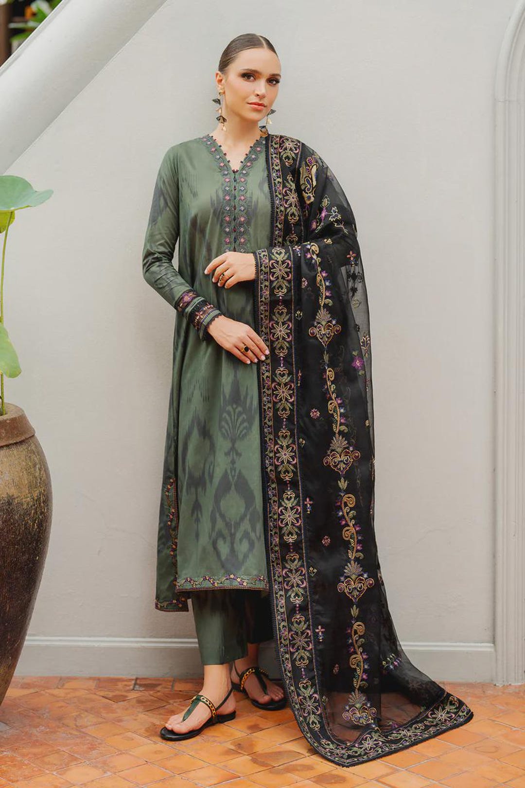 Pakistani Indian Women Dress Baroque Embroidered-printed Lawn 3 Piece ...