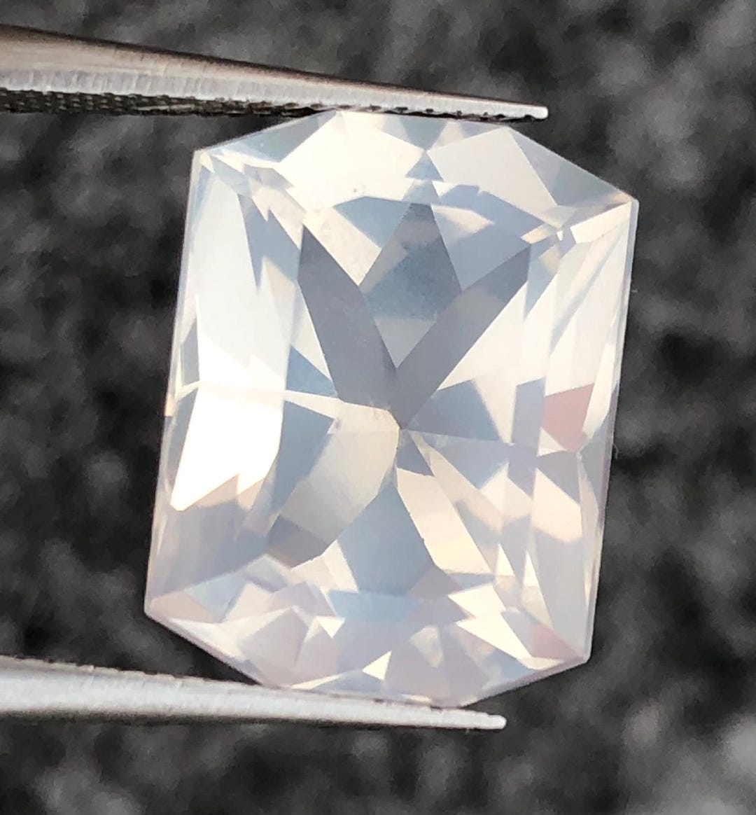 9.3 Carat Natural Milky Quartz (14.7x11.2x9.2 Mm) Emerald Mix Cut Loose ...