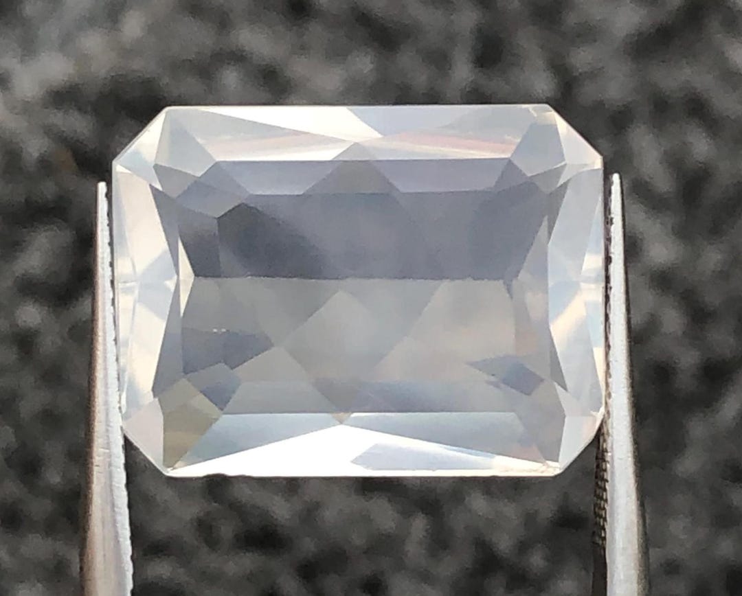 11.6 Carat Natural Milky Quartz (18x13.5x6.7 Mm) Emerald Mix Cut Loose ...