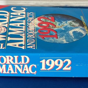 1992 World Almanac and Book of Facts; Unique Birthday or Anniversary ...