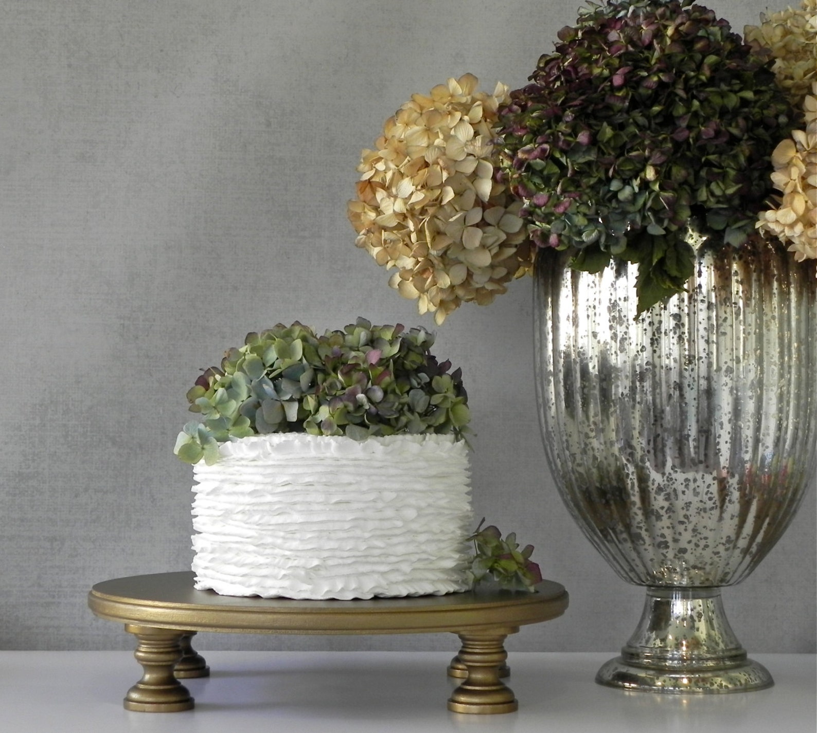 Gold Cake Stand 18 Wedding Cake Stand Vintage Gold - Etsy