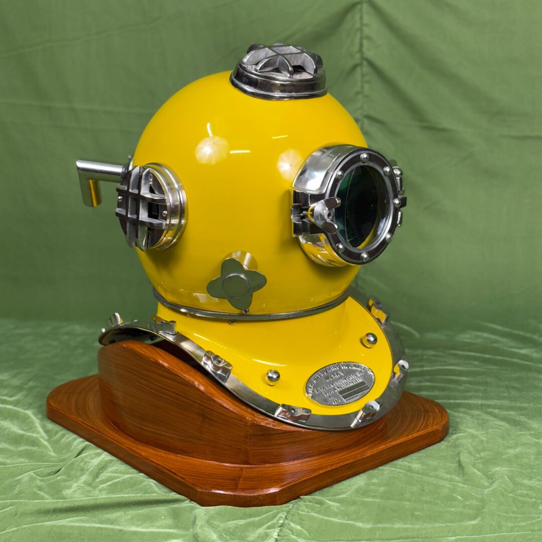 U.S. Navy Nautical Diving Helmet | Yellow Finish Deep-sea Diver Helmet ...