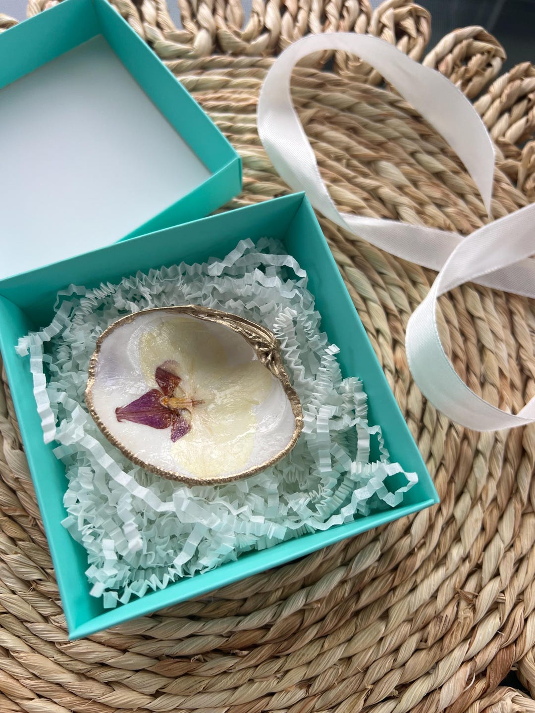 Gift Box| Decoupage Shell With Real Pressed Orchid Flower | Shell Ring ...