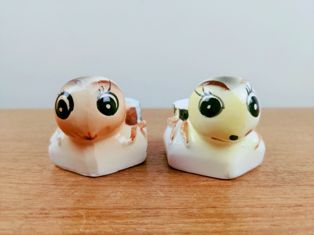 Vintage Anthropomorphic Bee Insect | Salt Cellar Mini Vase | Honey Bee ...