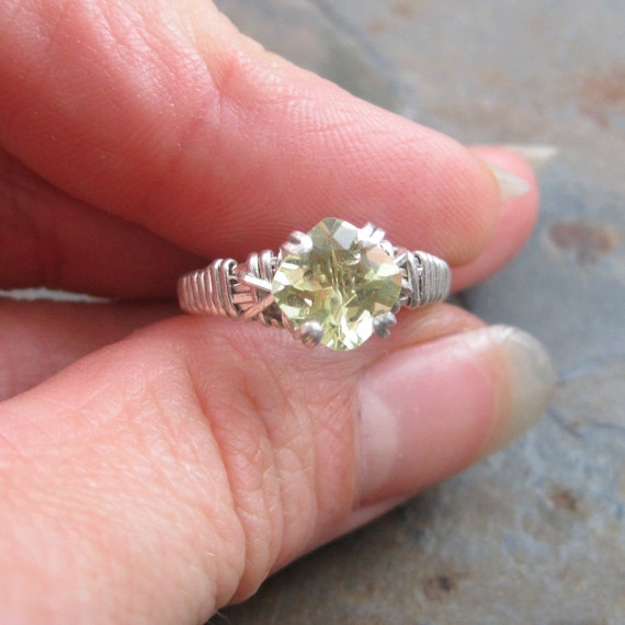 Items similar to Lemon Quartz in Sterling Ring size 6 - Twinkling ...