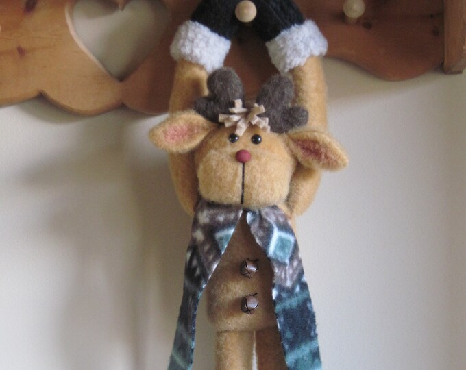 Reindeer Pattern: reindeer Draft Stopper 663 - Etsy Canada