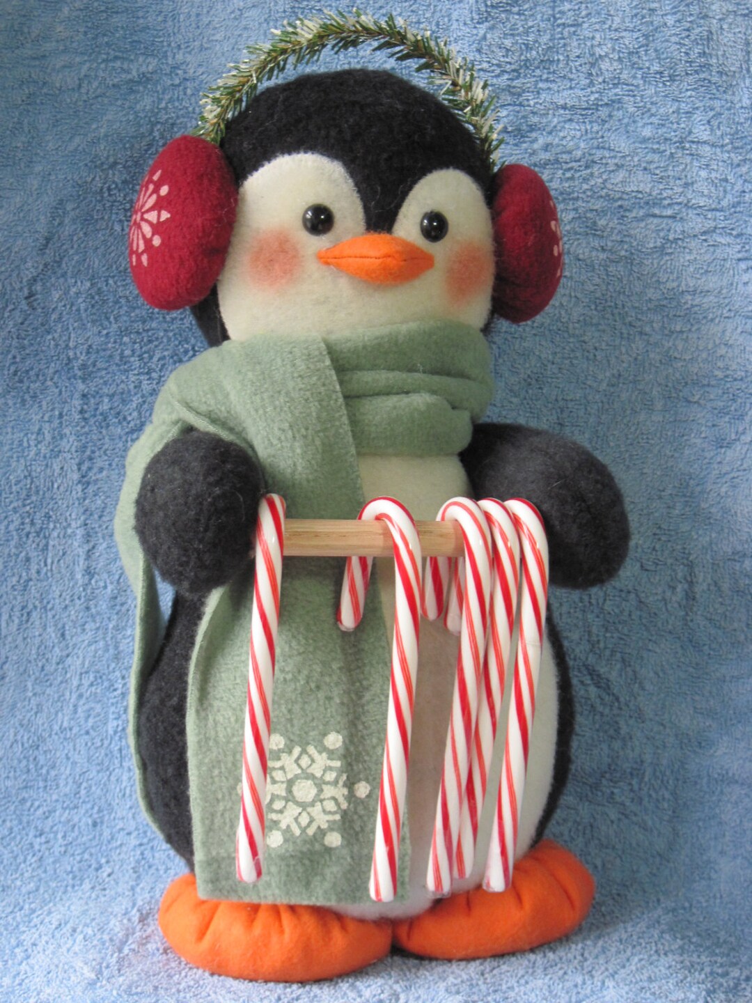 Penguin Pattern: "penguin Candy Cane Holder" - #645 - Etsy