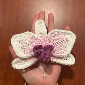 Crochet Orchid Keychain - Etsy