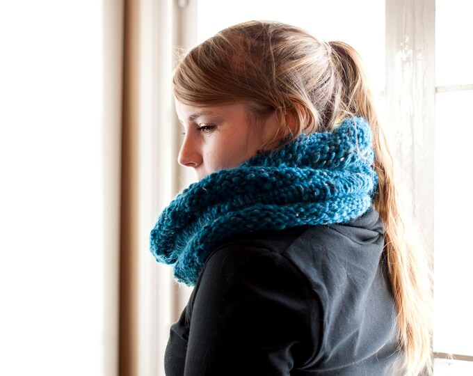 Warm Hand Knit Snood in Teal With Rolled Edges. Cozy and - Etsy