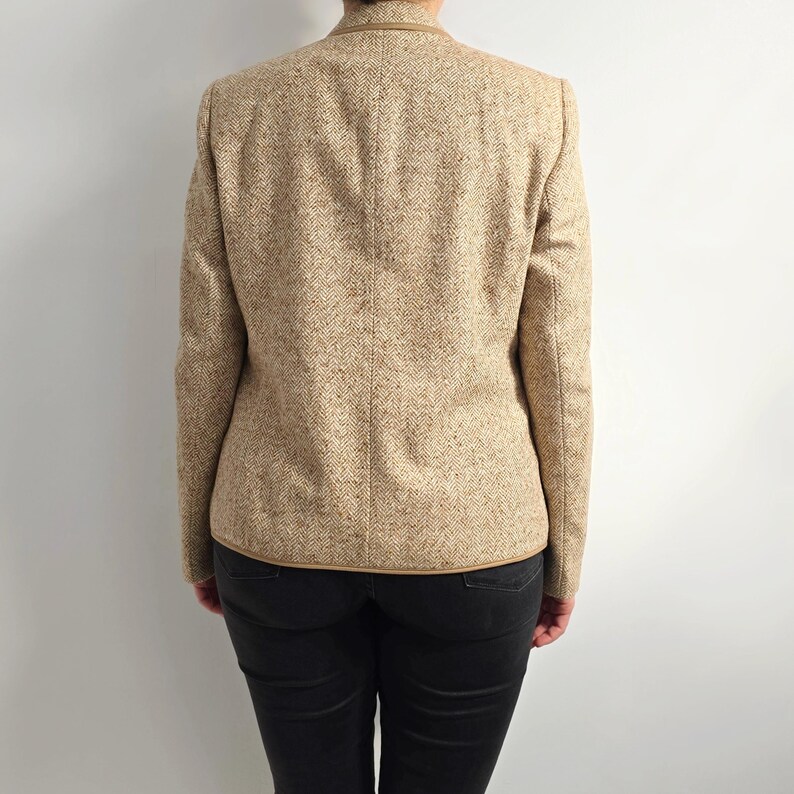 Vintage Basler Beige Herringbone Wool and Silk Mix Blazer | Smart ...