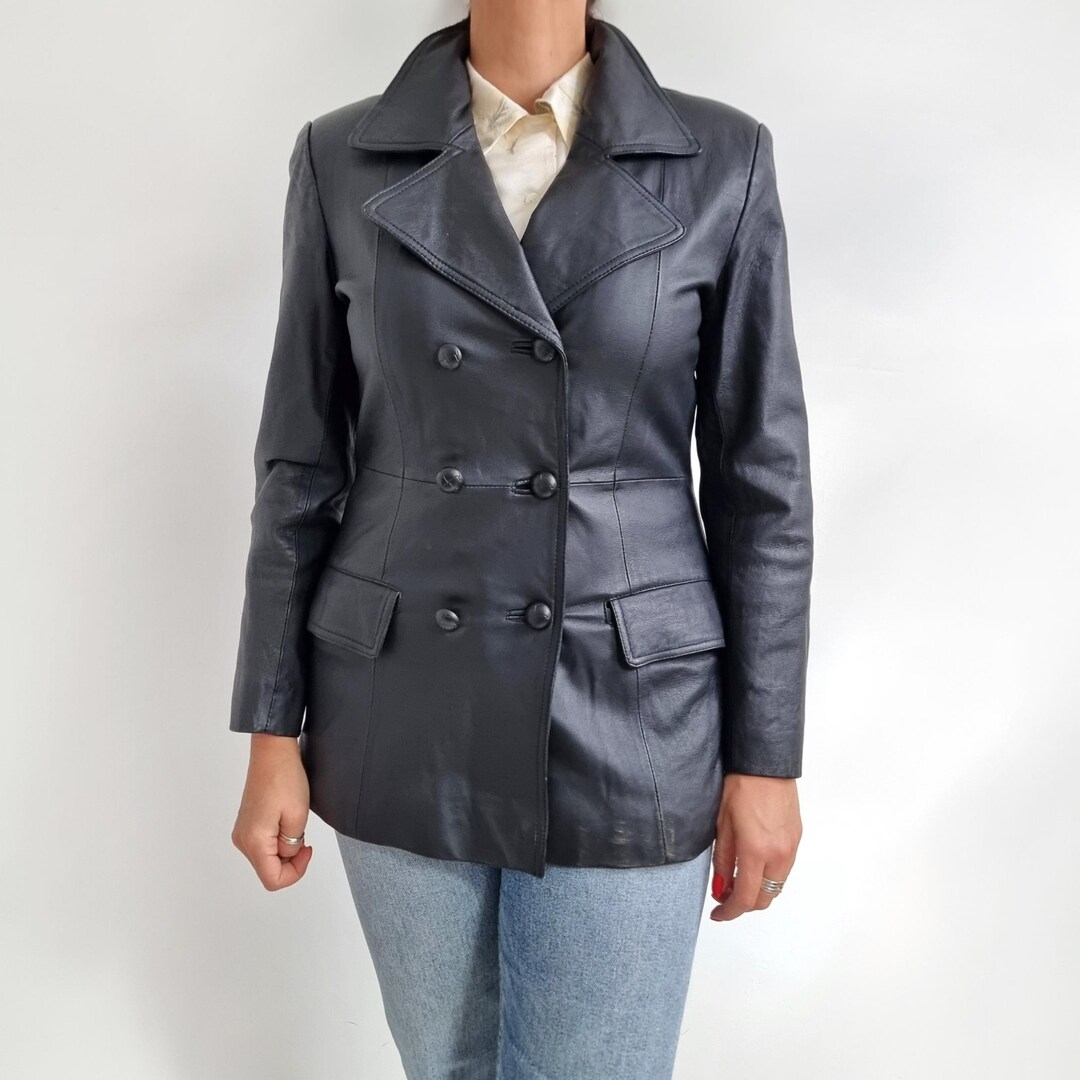 Vintage Ladies Black Leather Fitted Short Jacket | Padded Autumn Jacket ...