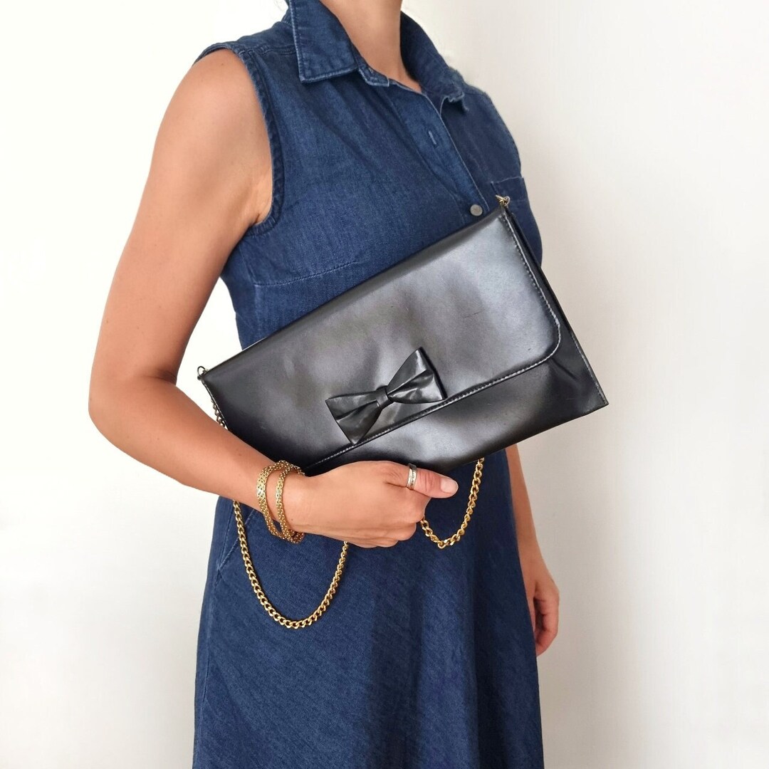 Vintage Black Leather Envelope Handbag With A Bow | Clutch Bag W Gold ...