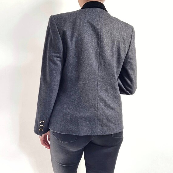 Vintage BASLER Grey Ladies Blazer With Black Velvet T… - Gem