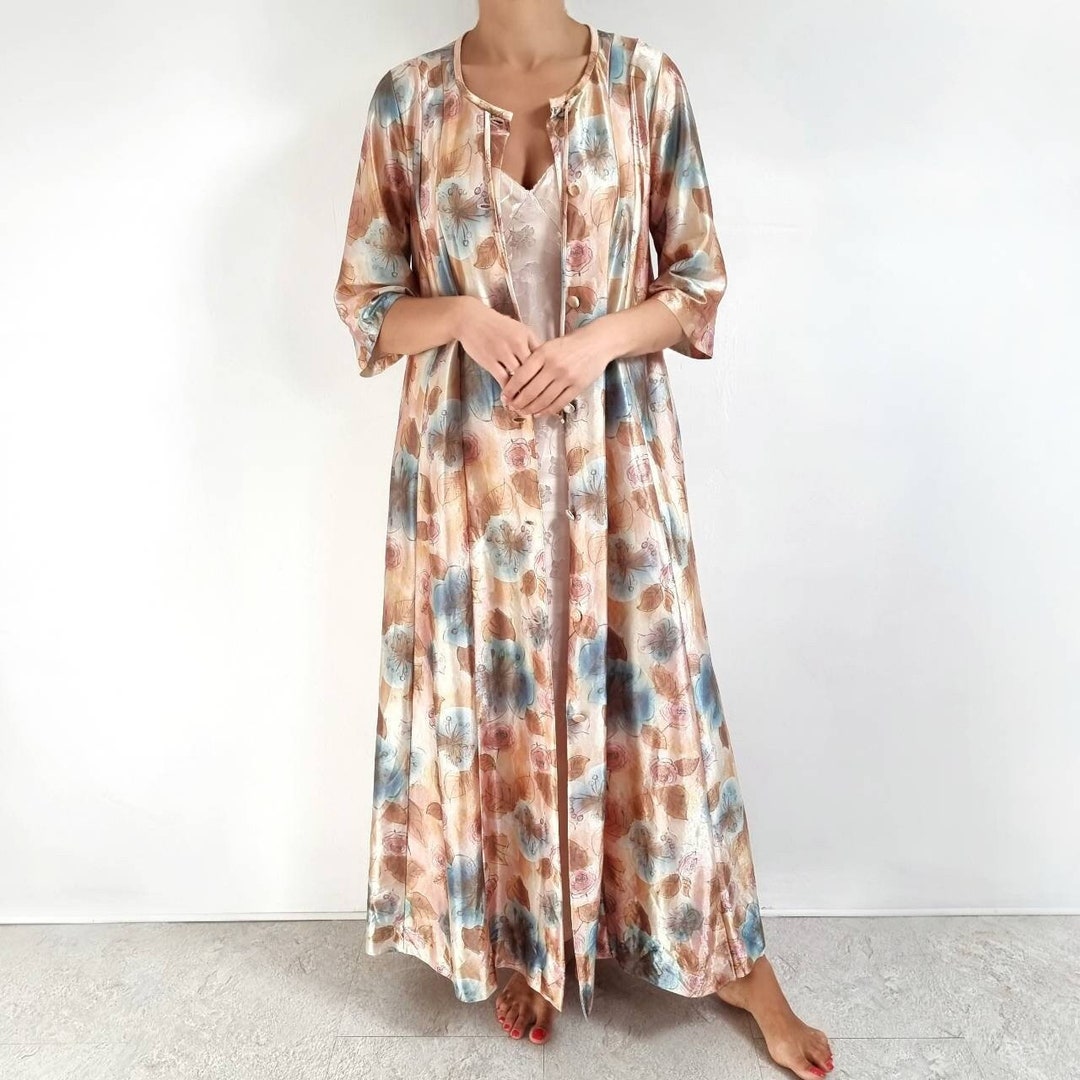 70's Vintage Pastel Floral Shiny House Coat // Maxi House Robe ...