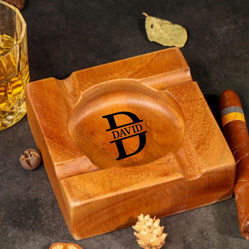 Personalized Wooden ASHTRAY ,custom Engraved Ashtrays ,cigars ...