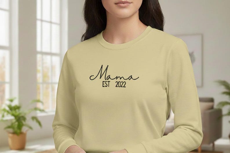 Mama Embroidery Design EST 2022 | Script Text Logo | Modern Machine ...