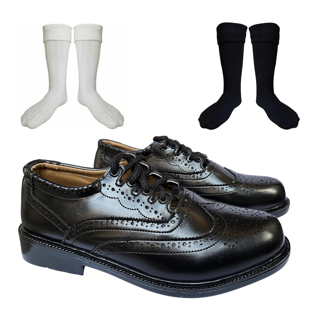 Scottish Ghillie Brogues Shoes for Men | Traditional Black Leather ...
