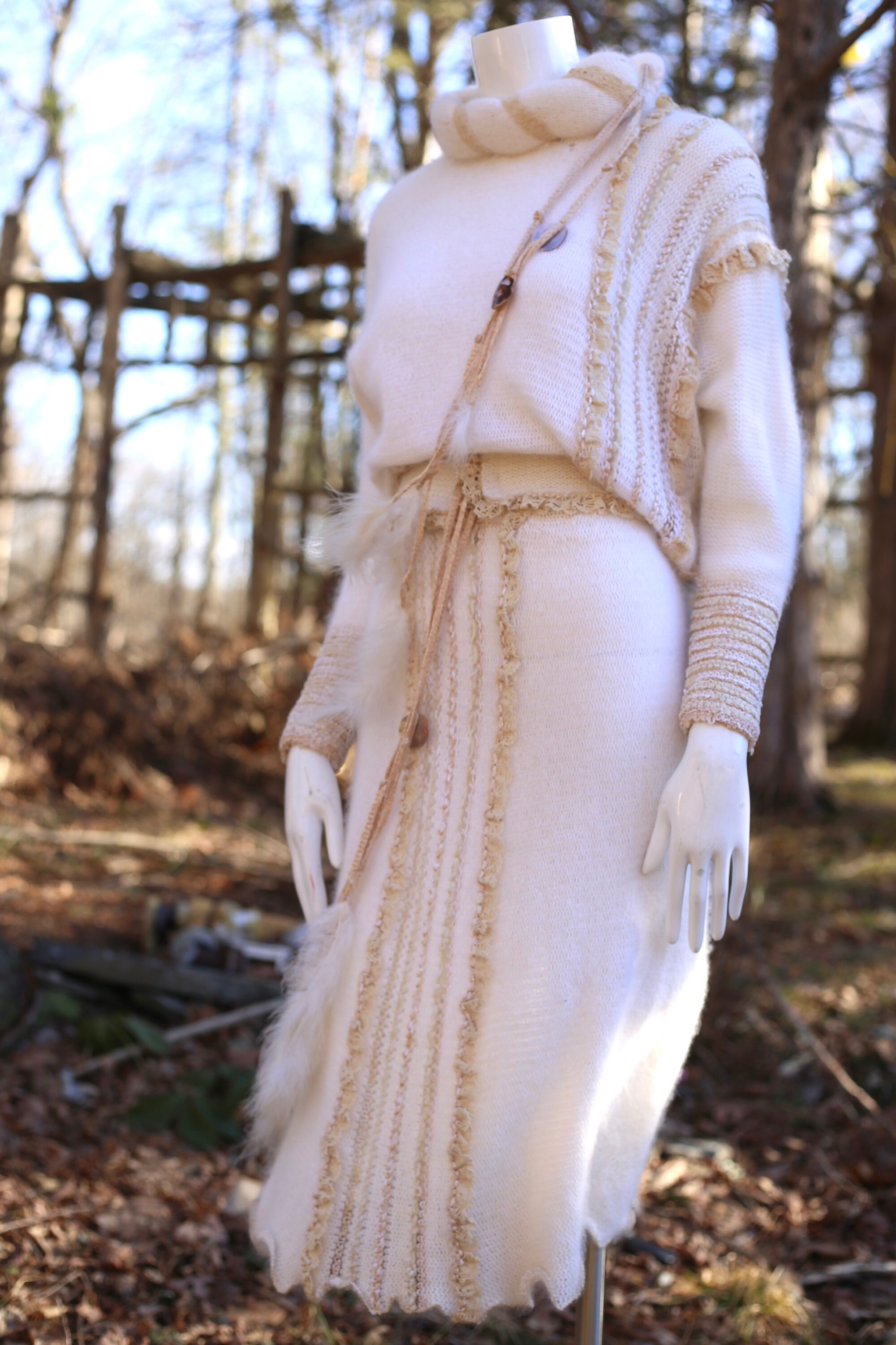 70s knit MARY FARRIN England 3 pc outfit / 1970s vintage Angora feather ...