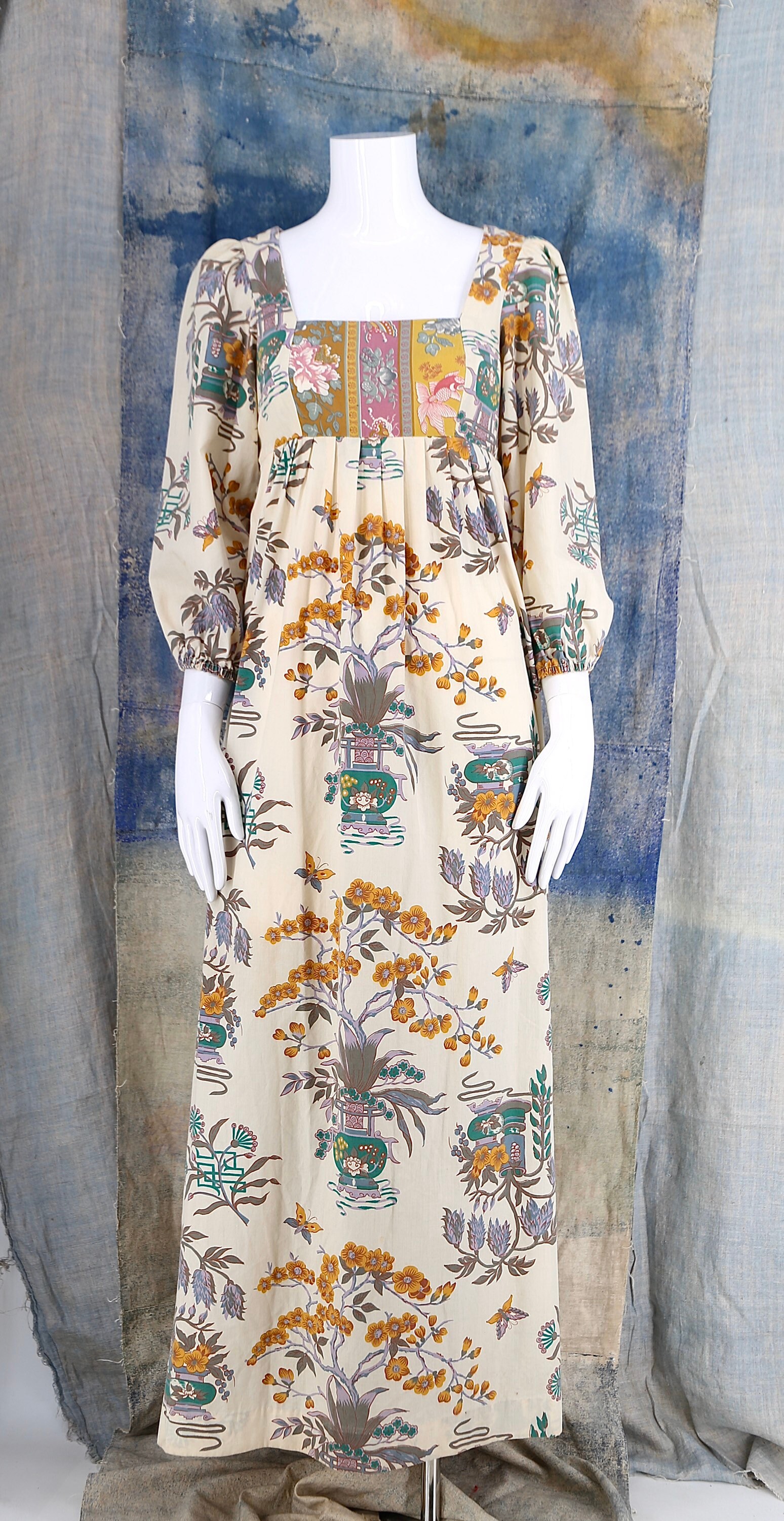 70s Ann Taylor regency print floral peasant gown / vintage 1970s cotton ...