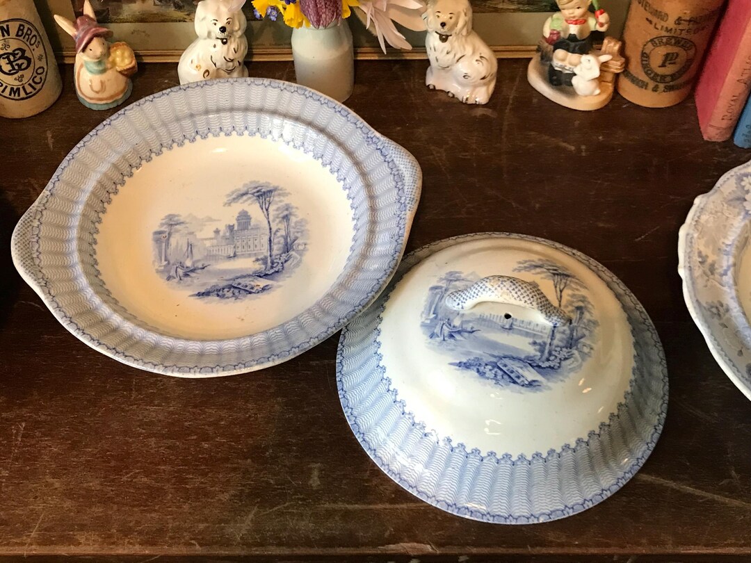 Ironstone Lidded Tureen: G. Phillips Staffordshire Corinth Design - Etsy