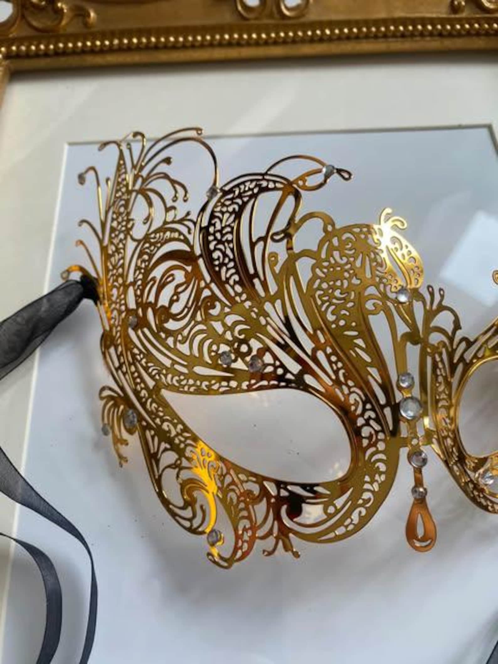 Summer Venetian Gold Metal Masquerade Mask Jewelled Diamante Ball Fancy ...